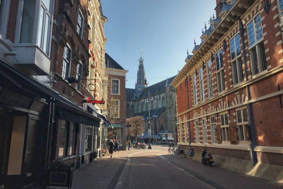 Een prachtige stadswandeling door Haarlem - Grijsopreis.nl