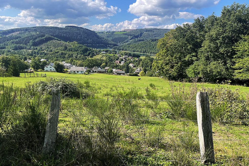 Leuke, korte wandeling bij de watervallen van Coo - Grijsopreis.nl